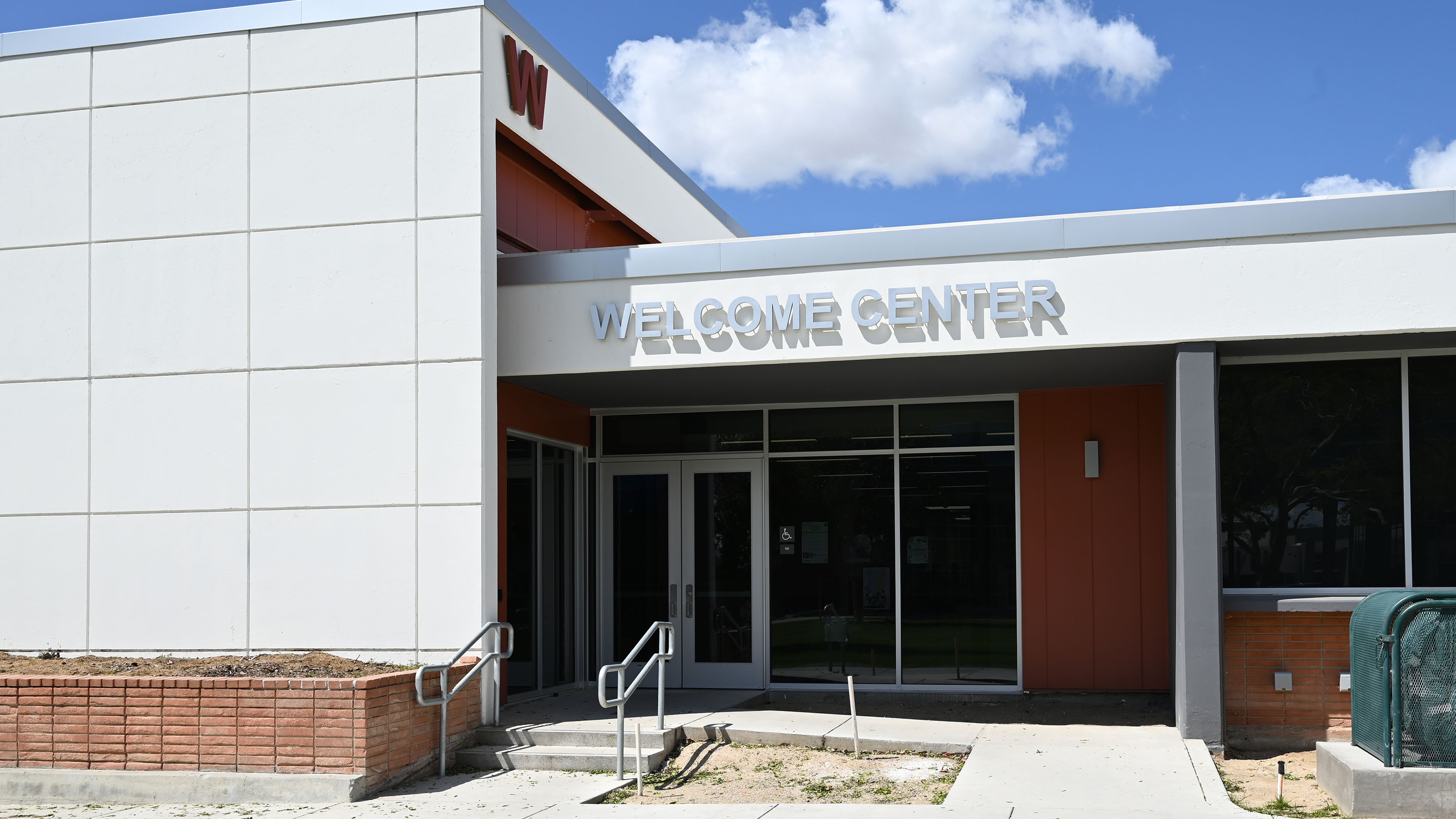 Modern Campus Maps & Virtual Tours